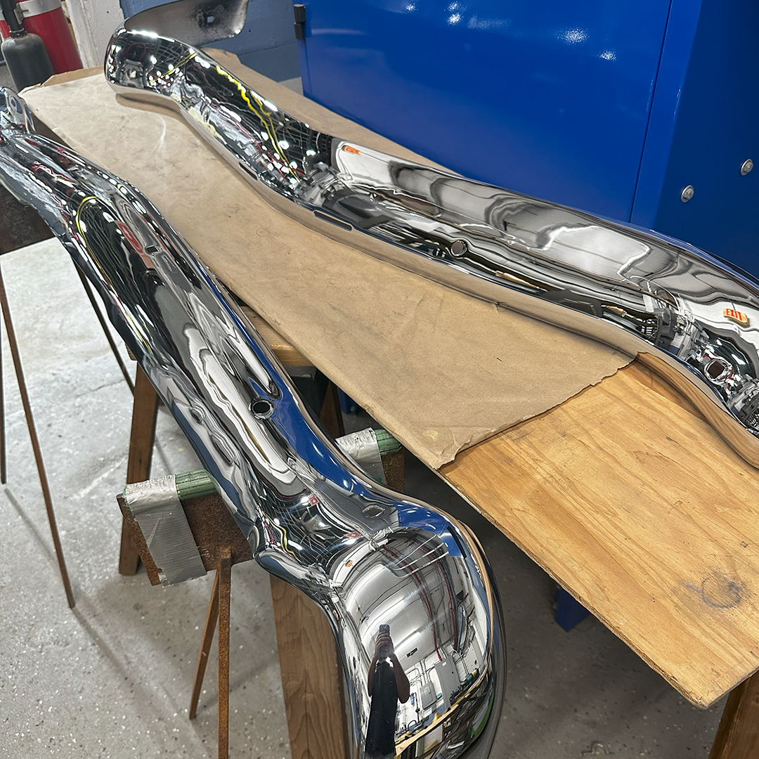 1953 Ford front and rear bumpers – Nassau Chrome